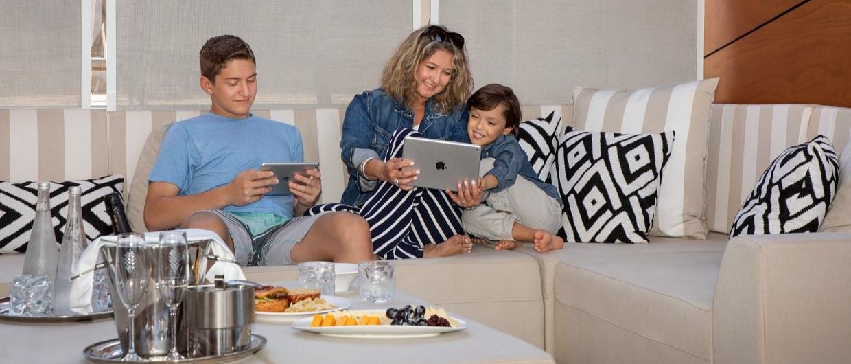 Celebrity Exclusive | Government Vacation Rewards